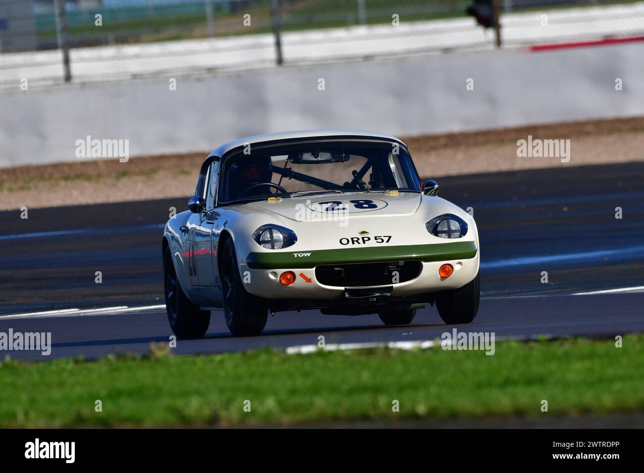 Richard Baxter, Scott Mansell, Lotus Elan 26R, RAC Pall Mall Cup for ...