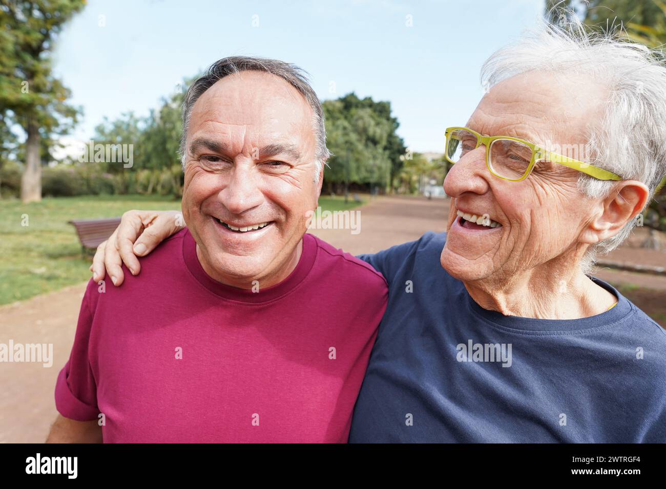 Elderly men running hi-res stock photography and images - Alamy