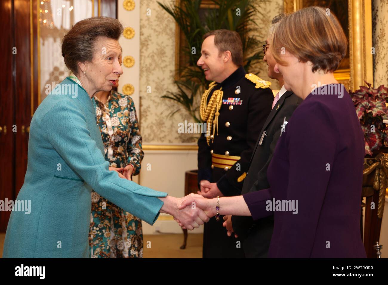 The Princess Royal and the Duchess of Edinburgh (behind) shake hands ...