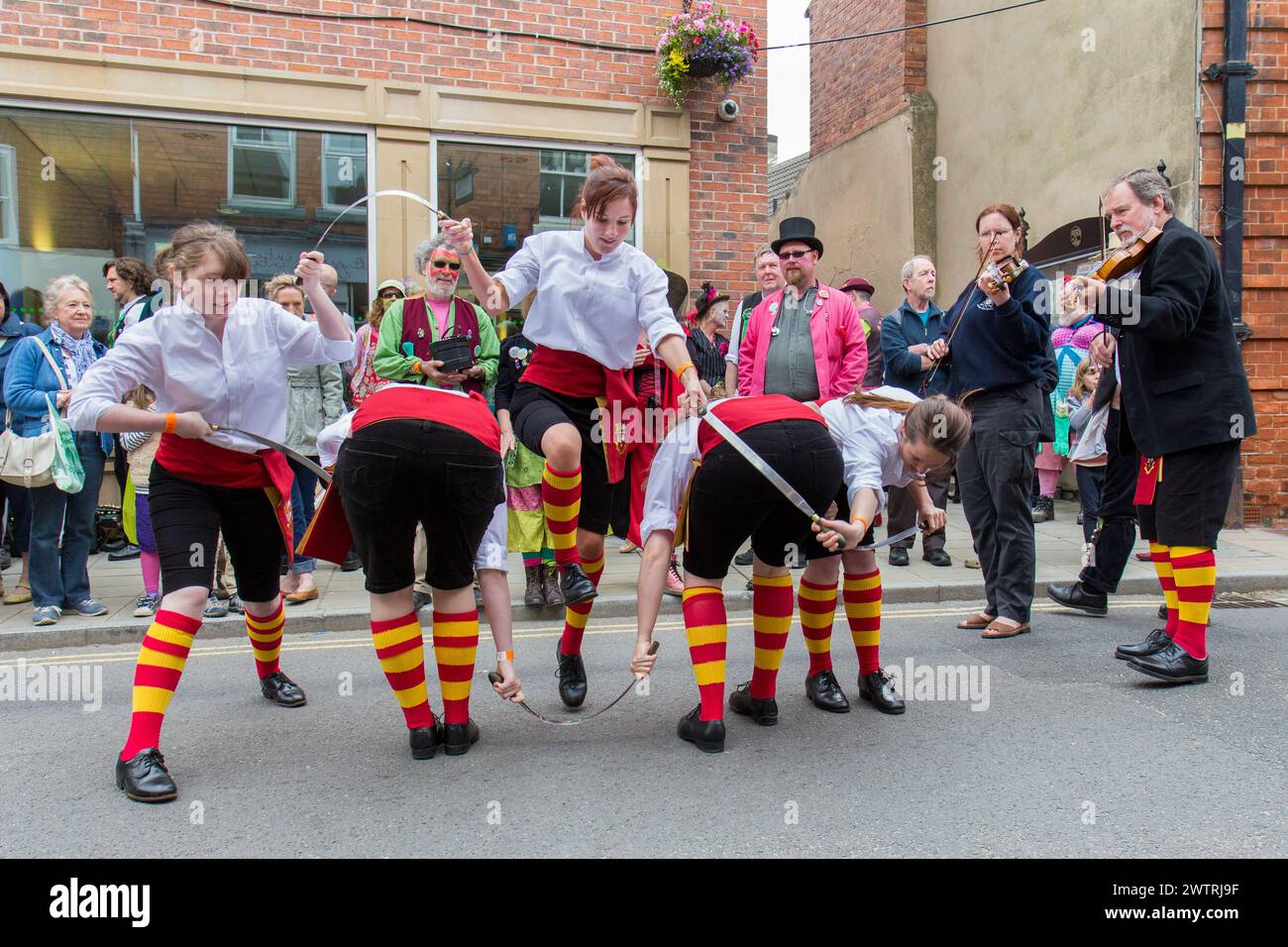 Longsword sword dance hi-res stock photography and images - Alamy
