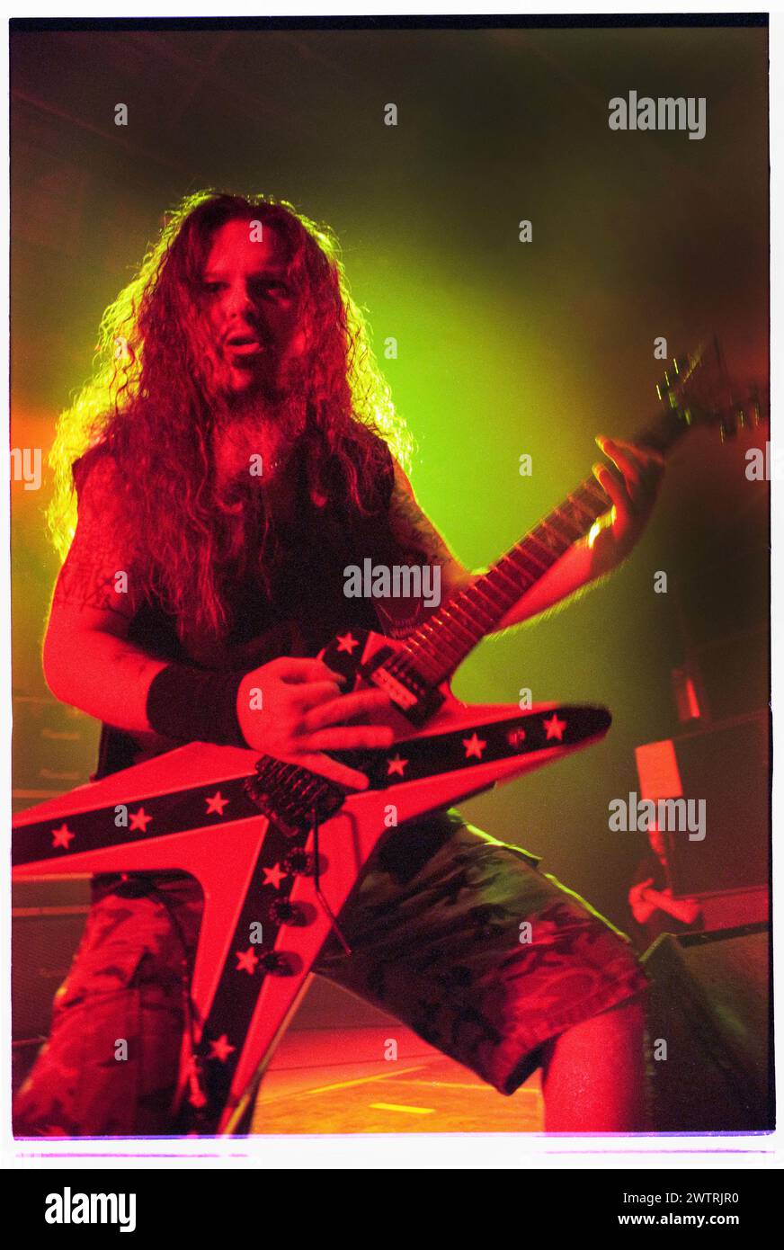 DIMEBAG DARRELL, PANTERA, 2000: Dimebag Darrell (1966-2004) guitarist ...
