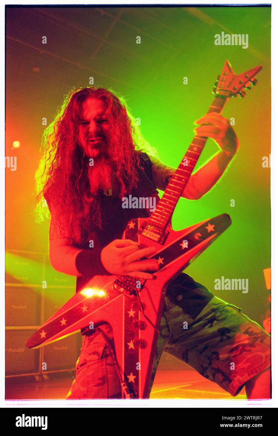 DIMEBAG DARRELL, PANTERA, 2000: Dimebag Darrell (1966-2004) guitarist ...