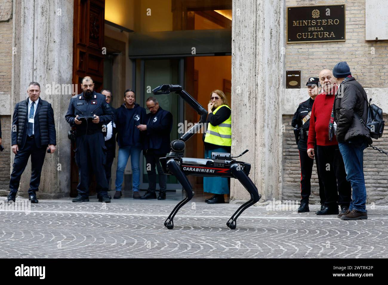 Ministero cultura roma hi-res stock photography and images - Alamy