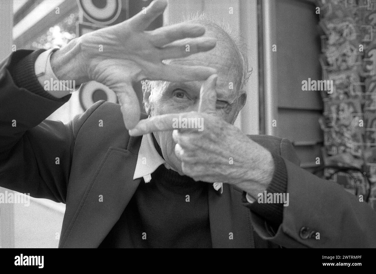Jean rouch hi-res stock photography and images - Alamy