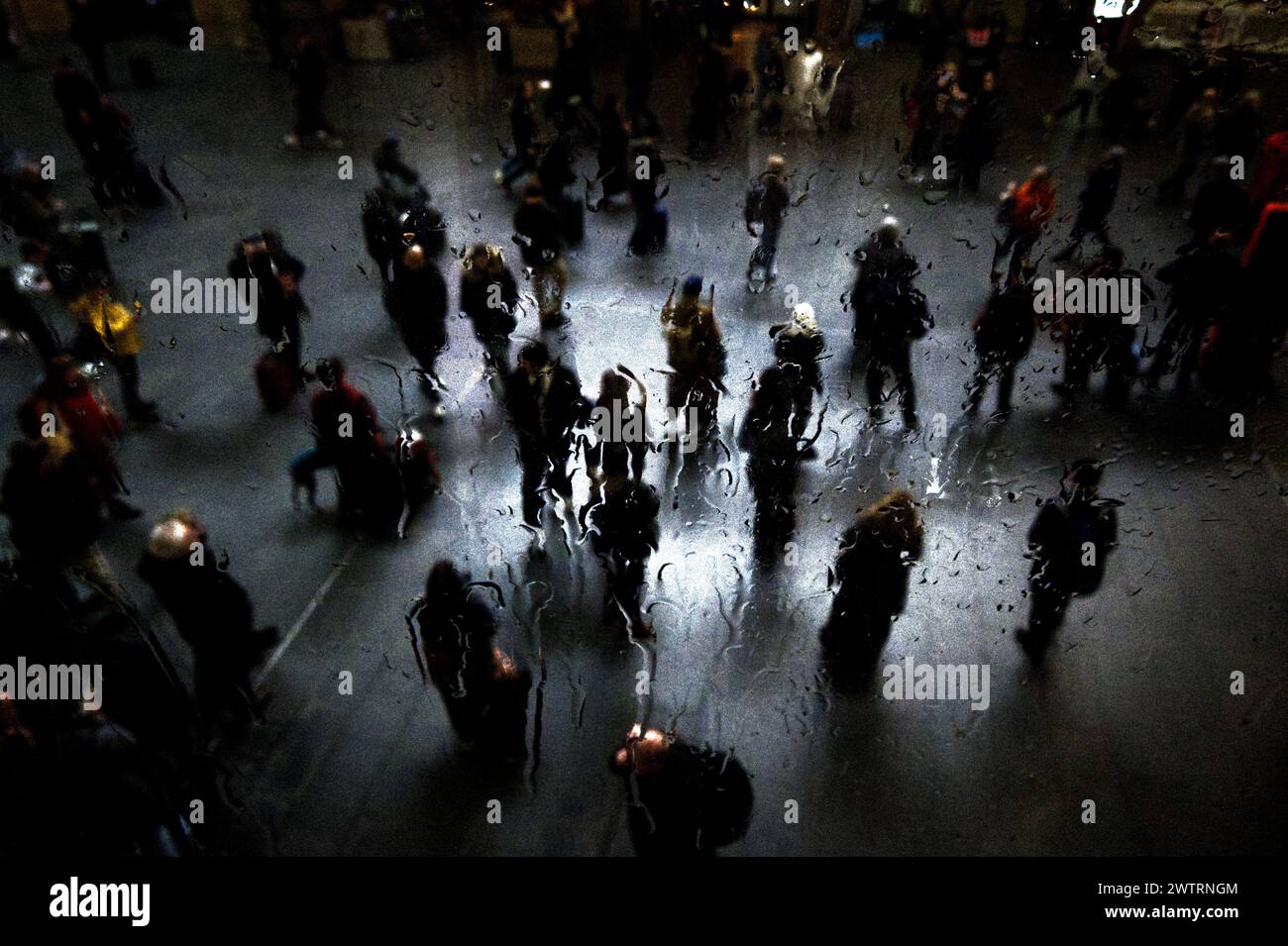 Passengers travellers hi-res stock photography and images - Alamy