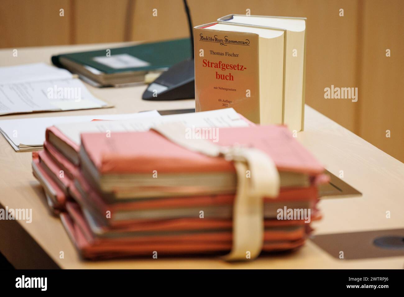 Criminal code 219 hi-res stock photography and images - Alamy