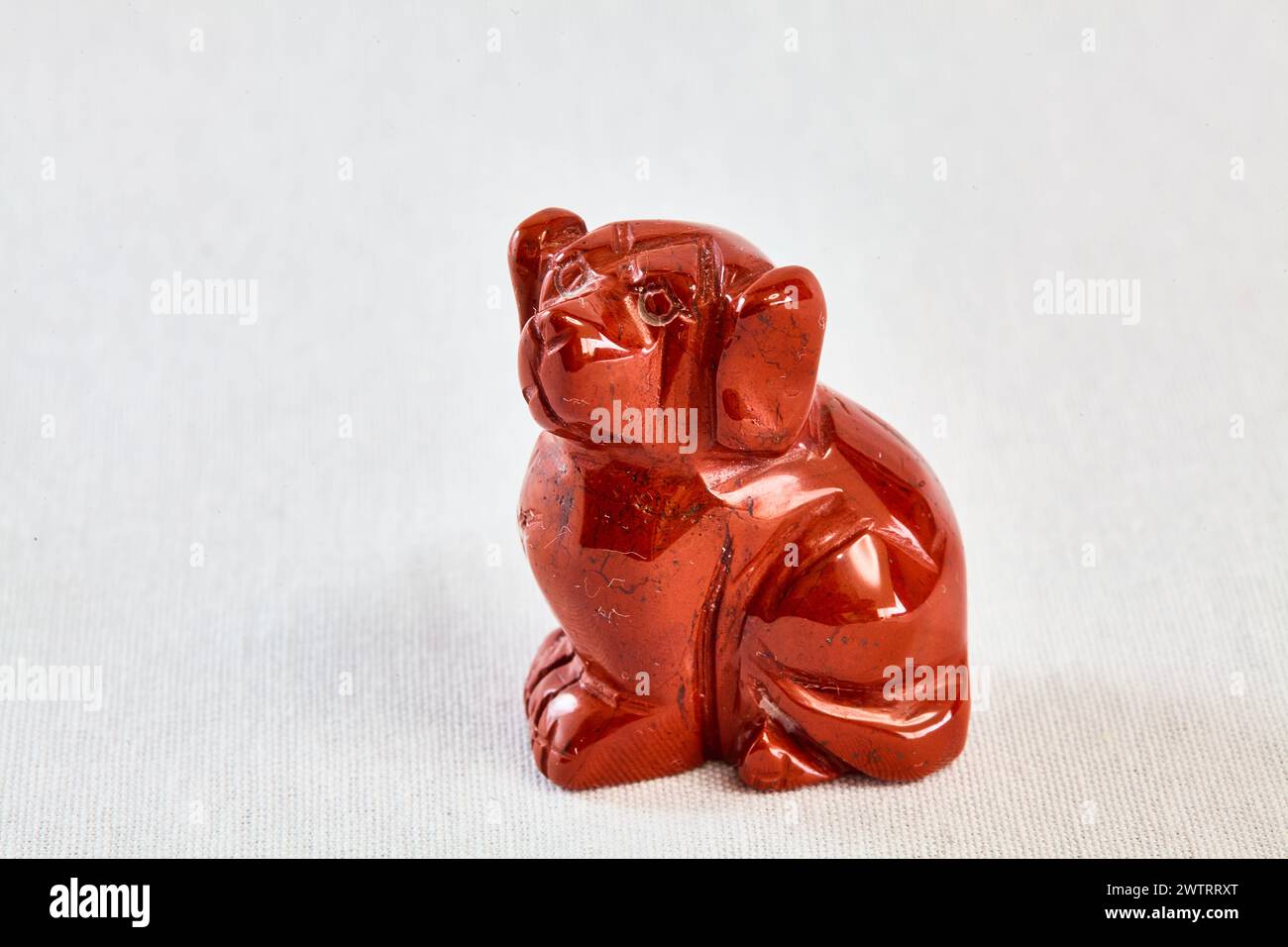 Japanese lion dog sculpture hi-res stock photography and images - Alamy