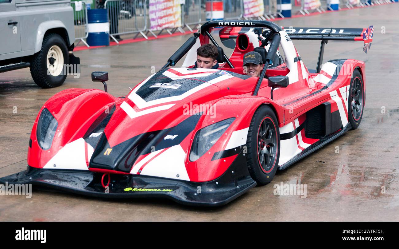 Three-quarters Front View of a Radical SR3, in the International ...