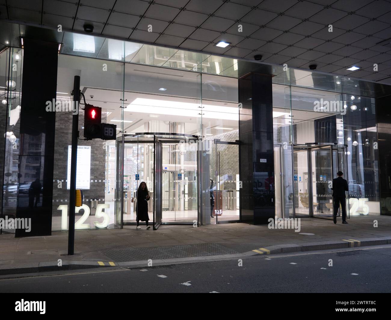 Financial reporting council hi-res stock photography and images - Alamy