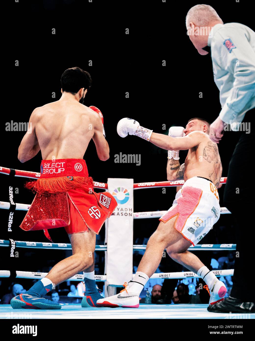 Hamzah Sheeraz vs. Liam Williams - WBC Silver and Commonwealth ...