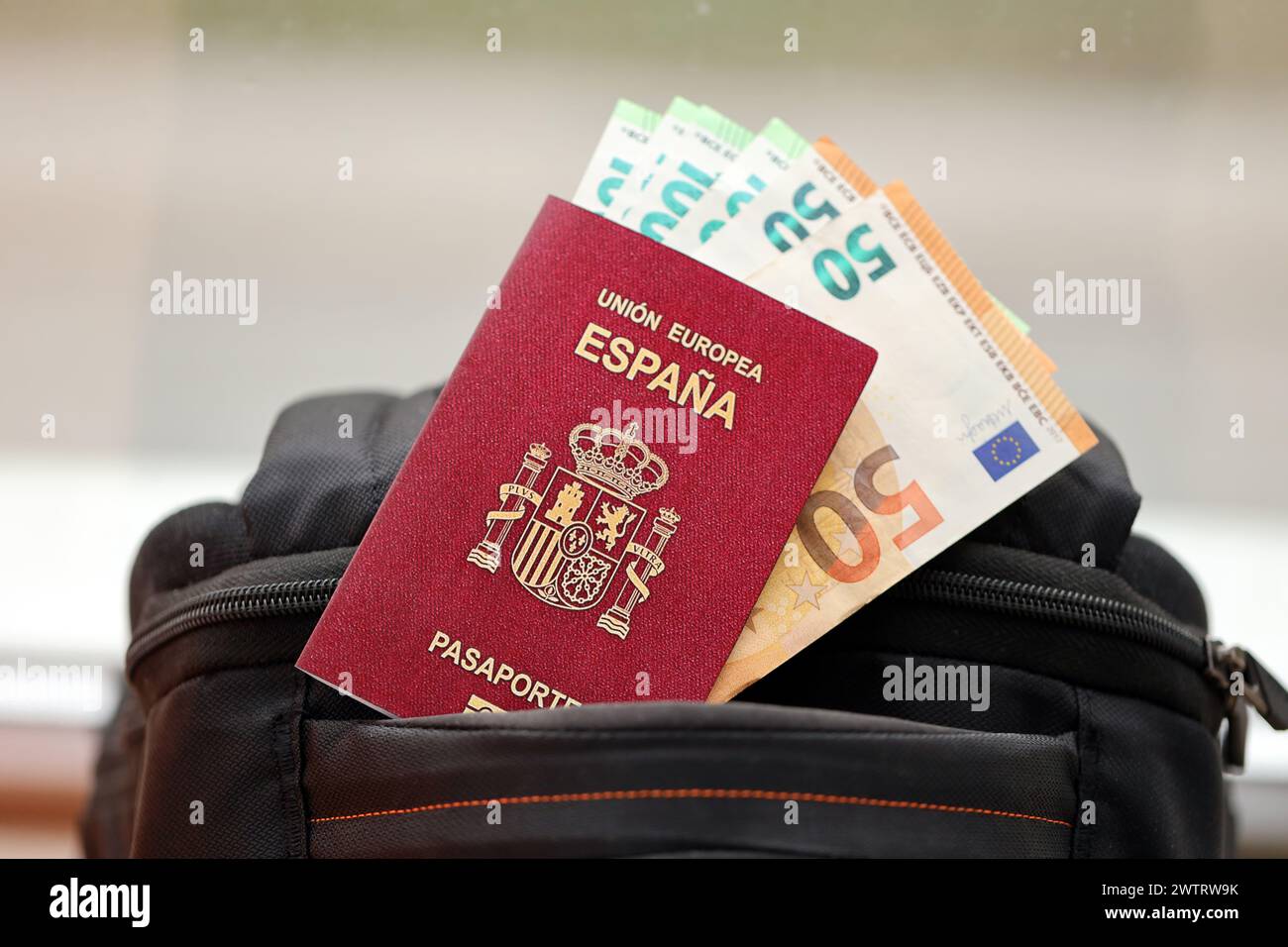 Pasaporte español hi-res stock photography and images - Alamy