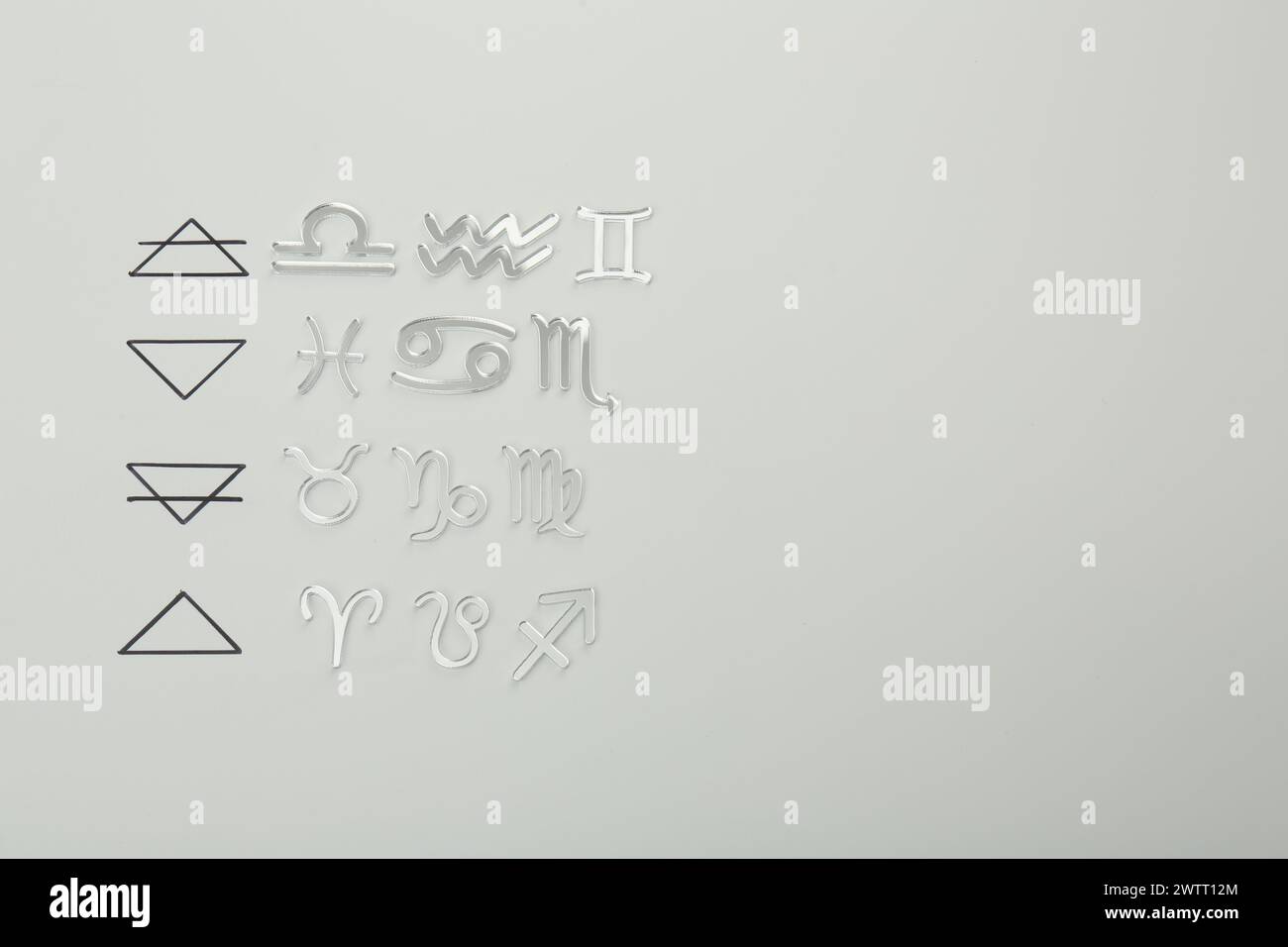 Four lay figures hi-res stock photography and images - Alamy