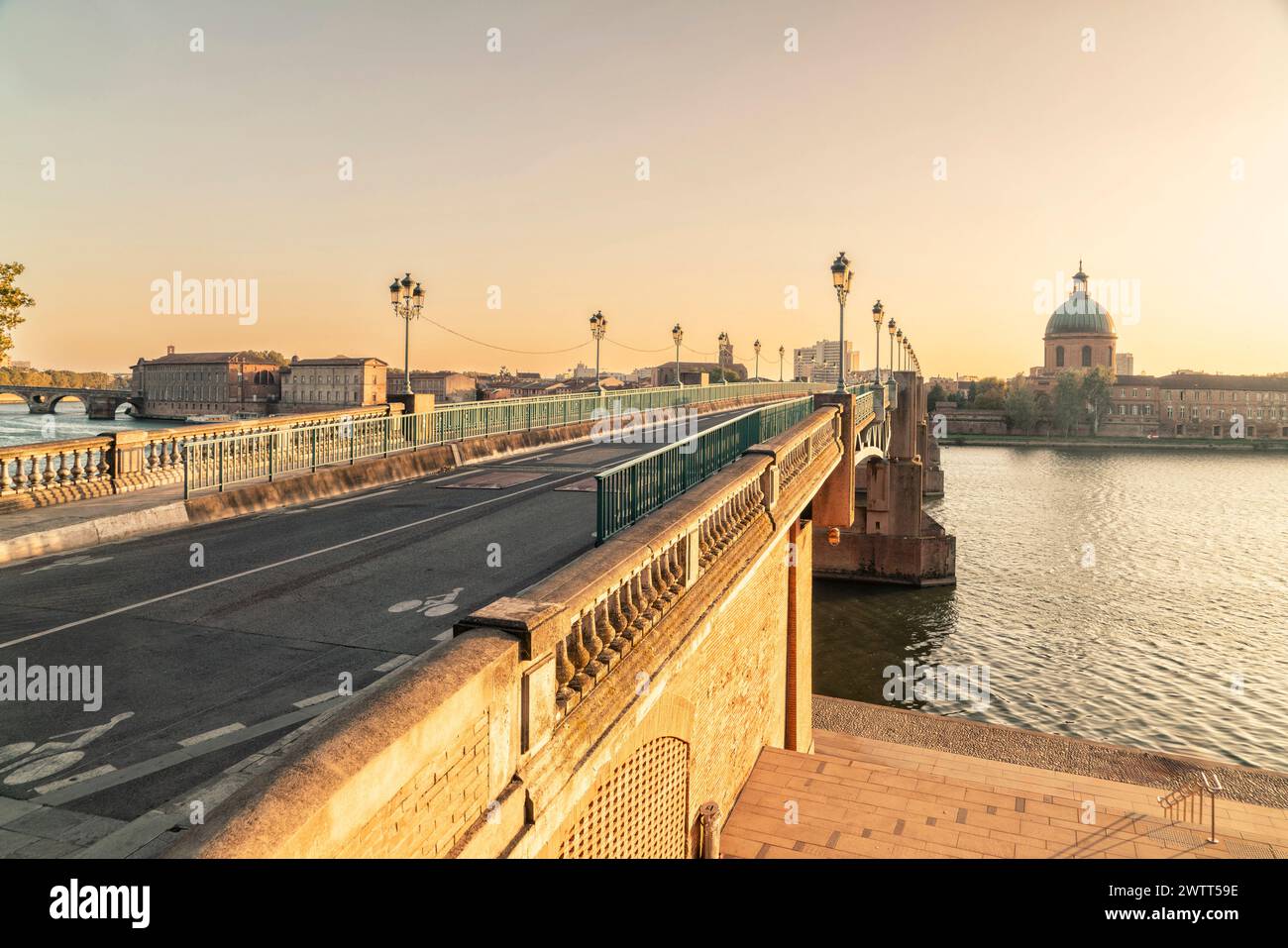 Pont Saint Pierre bridge of the Garonne river with Dôme de La Grave ...