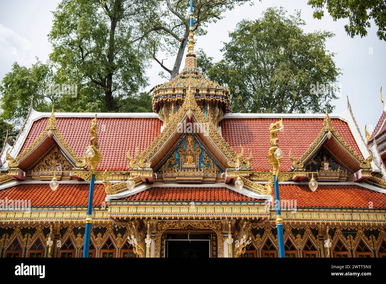 Wat dhamma sala hi-res stock photography and images - Alamy