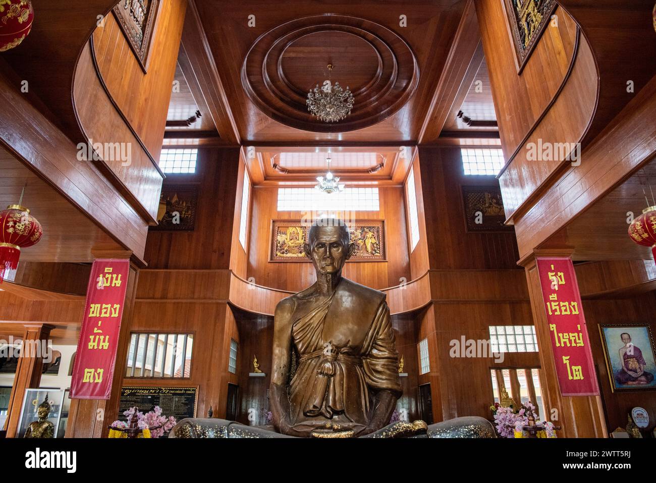 inside of Wat Koh Wang Sai in the city Nakhom Pathom in the Province ...