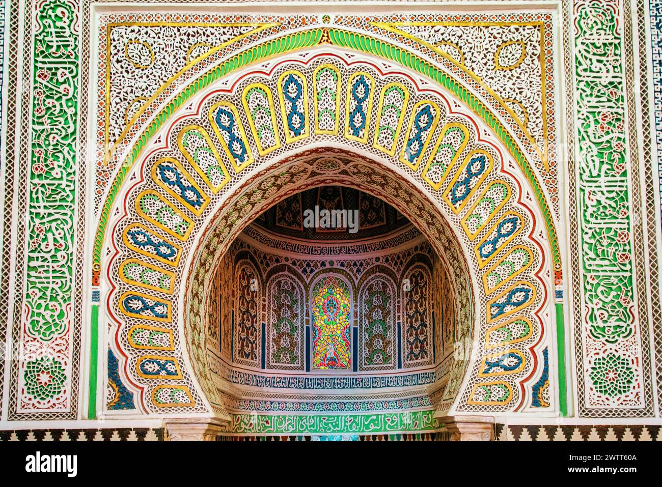 Shrine at Mausoleum of Moulay Idriss II, Fez, Morocco Stock Photo - Alamy
