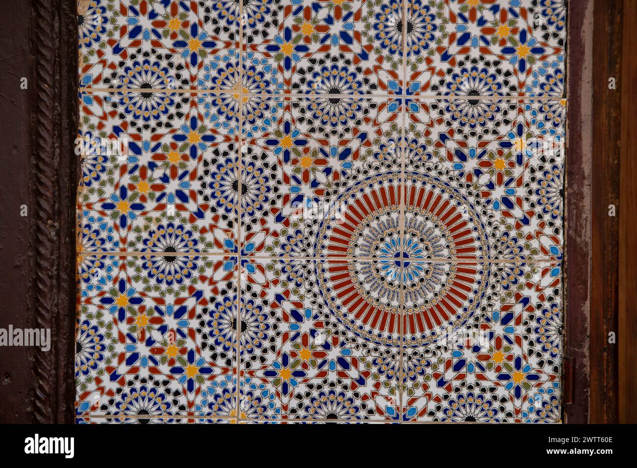 Geometric mosaic patterns hi-res stock photography and images - Alamy