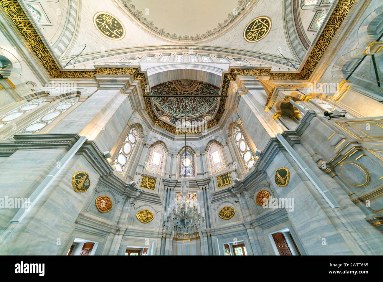 Interior nuruosmaniye mosque istanbul hi-res stock photography and ...