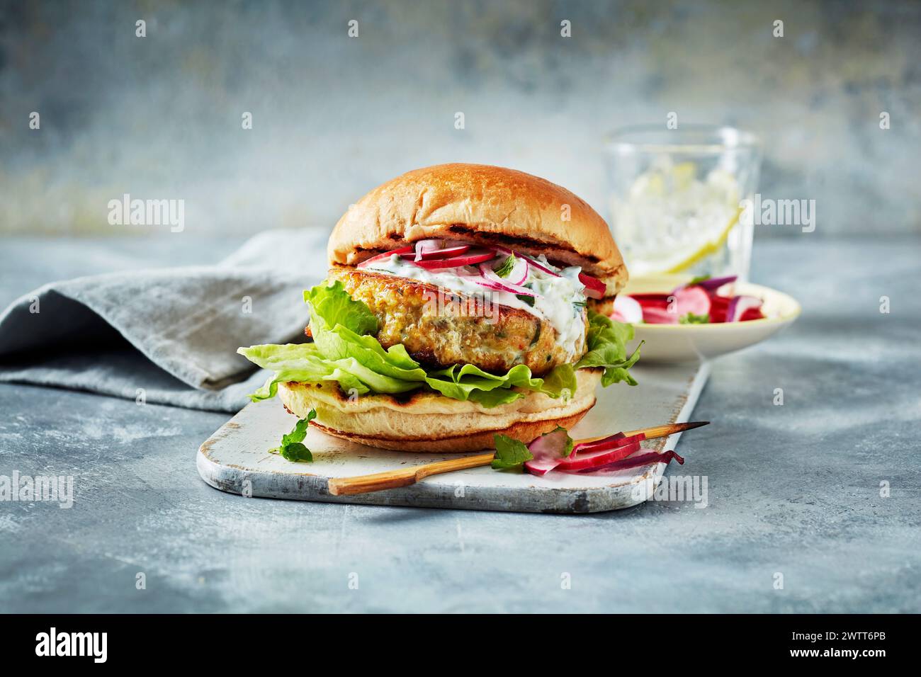 Fish burger hi-res stock photography and images - Alamy
