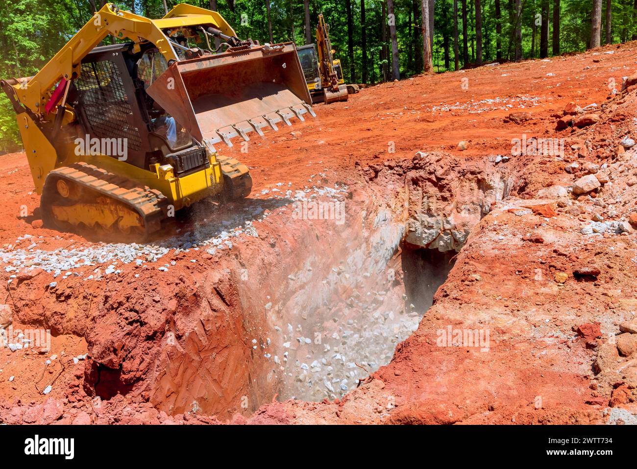 Construction site loading techniques hi-res stock photography and ...