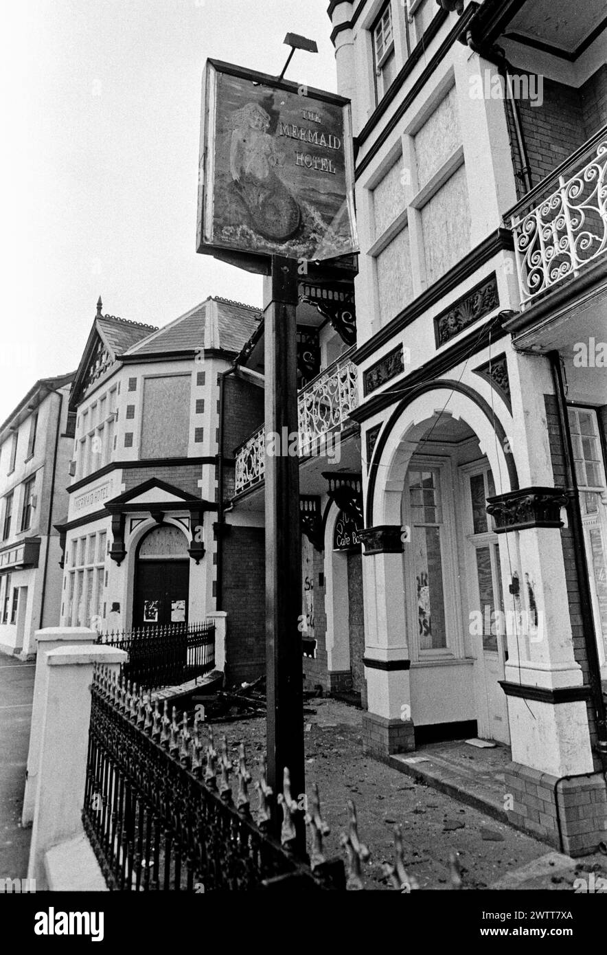 The Mermaid Hotel which also had a bar named Dylans Bar and was part of ...