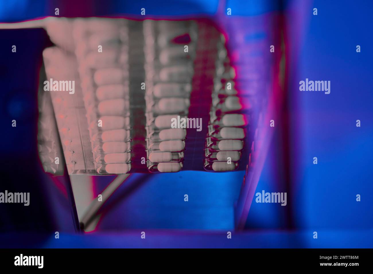 Rolling machine hi-res stock photography and images - Alamy