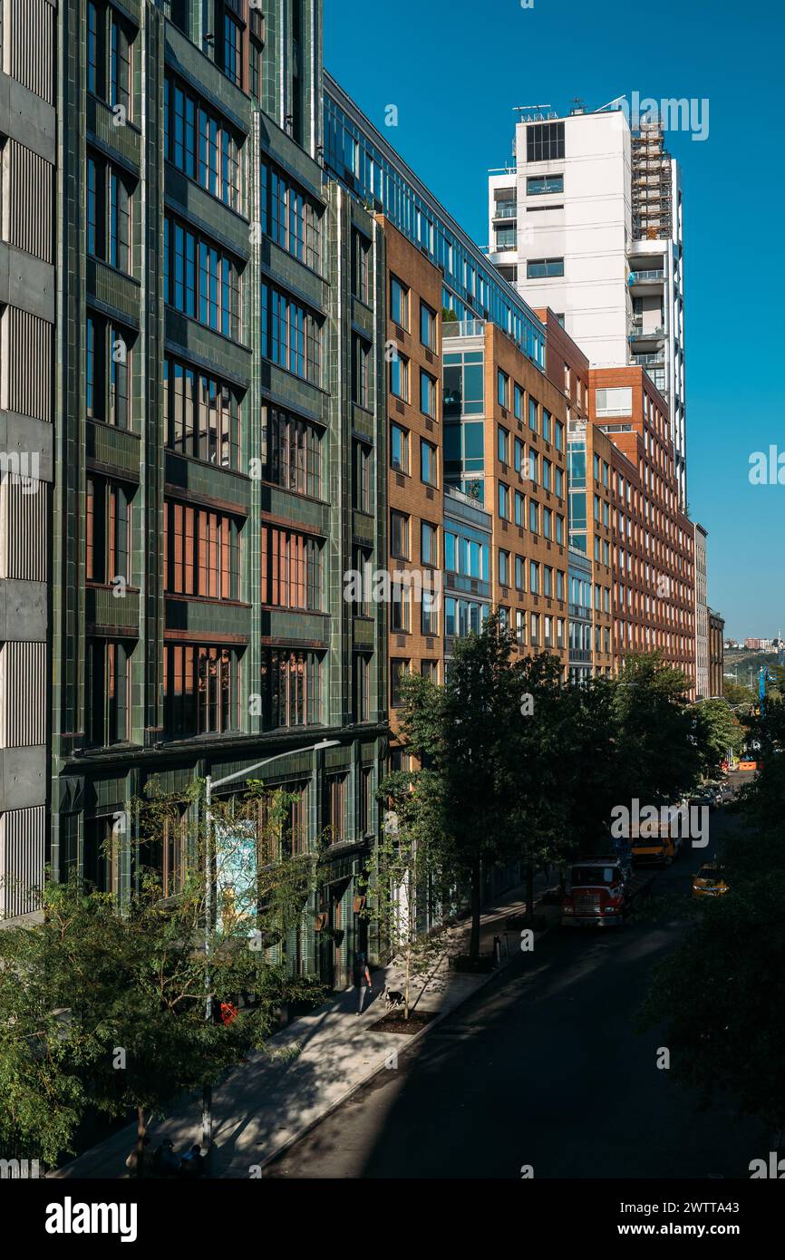 Contrasting Styles of New York Architecture Viewed from the High Line ...