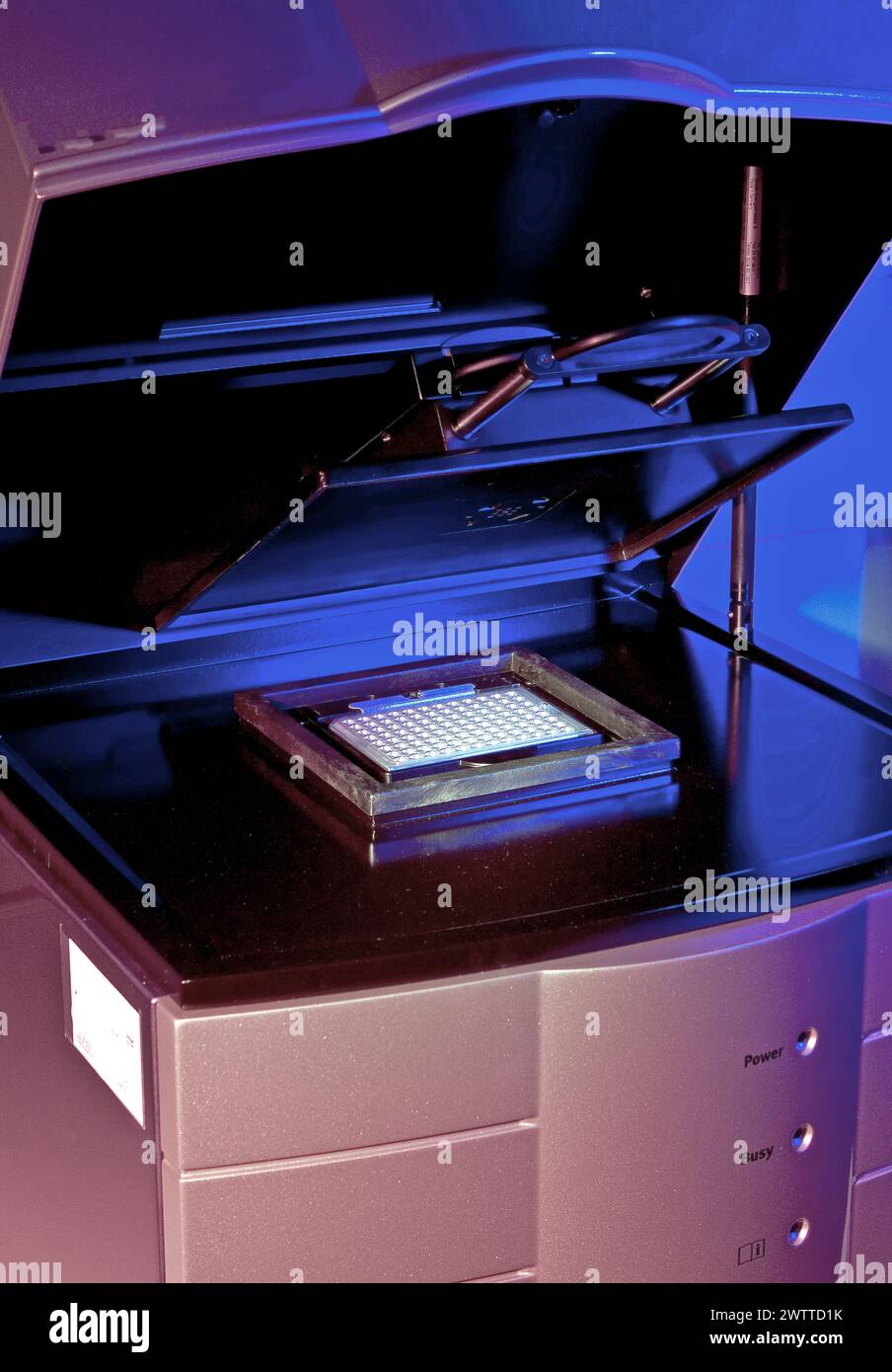 Sleek document hi-res stock photography and images - Alamy