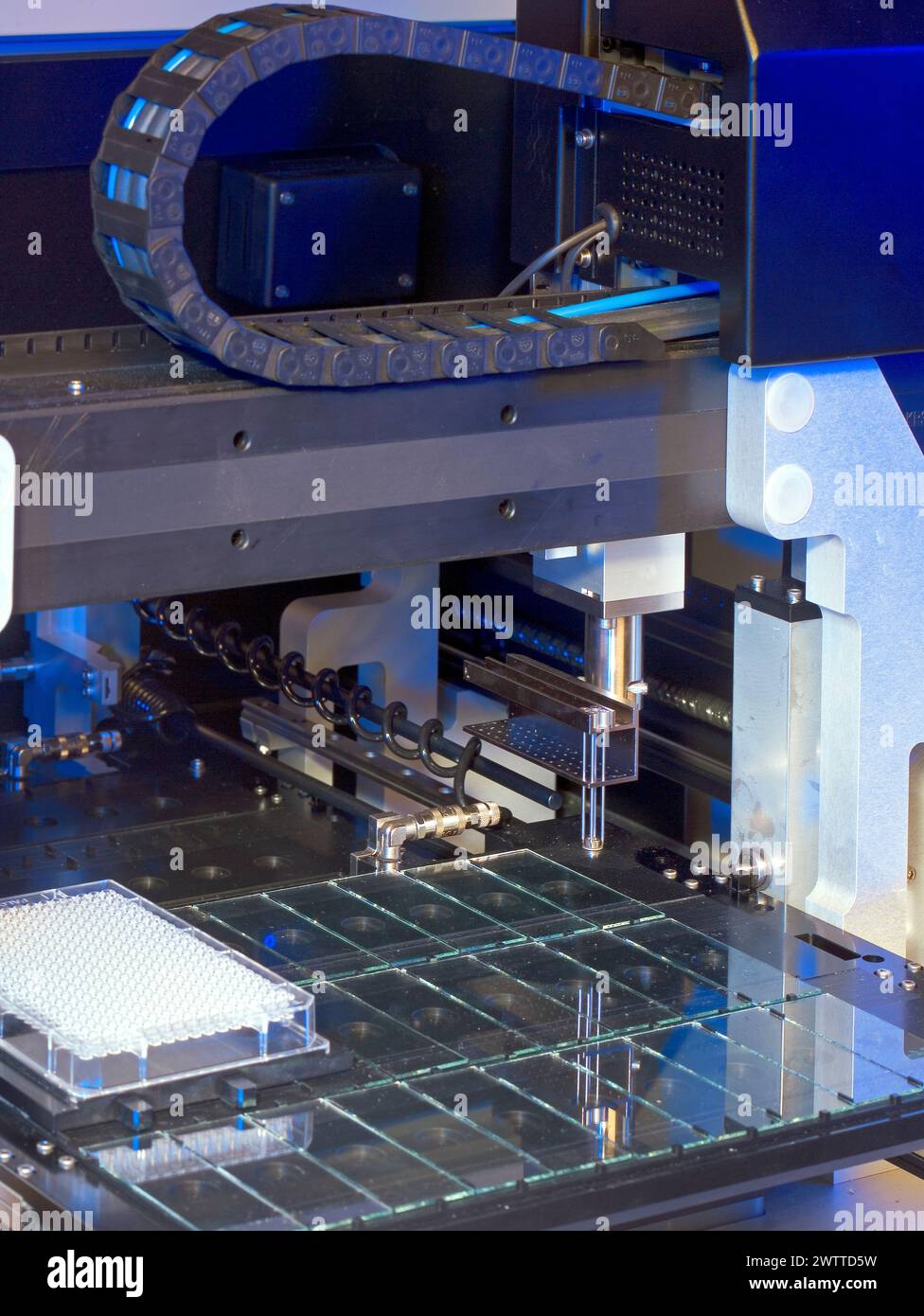 Technology centric hi-res stock photography and images - Alamy