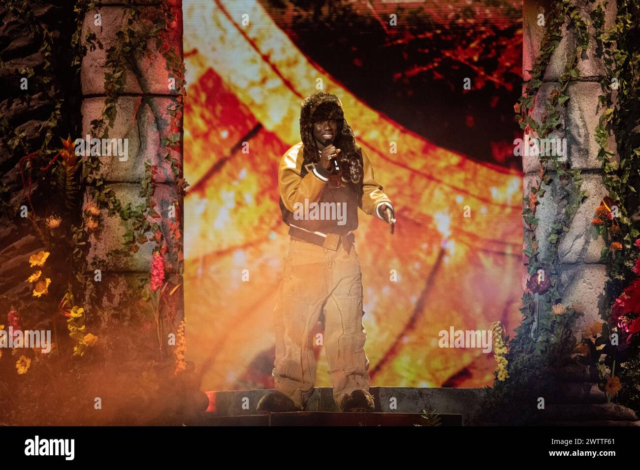 Rapper rema hi-res stock photography and images - Alamy