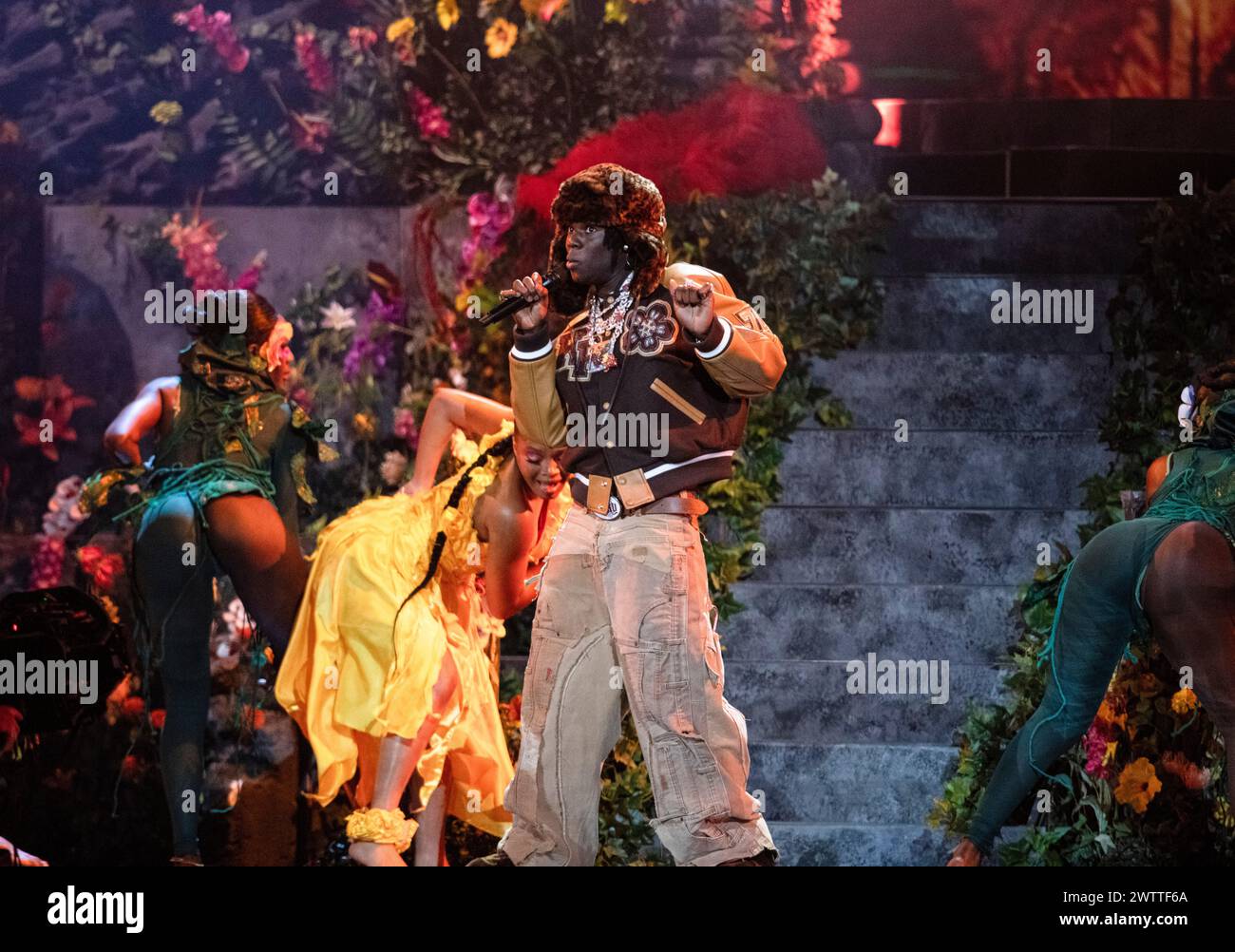 Rapper rema hi-res stock photography and images - Alamy