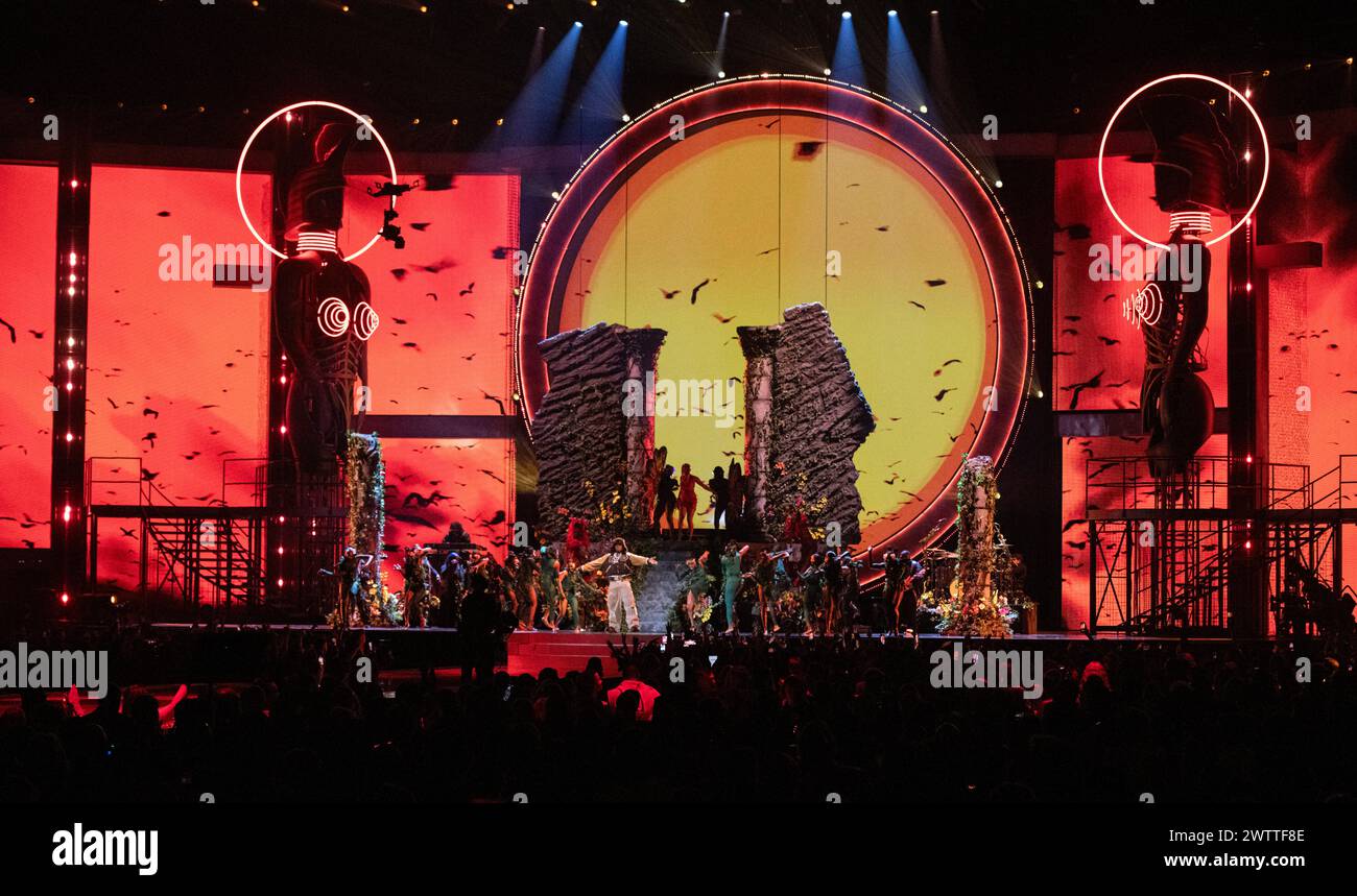 Rapper rema hi-res stock photography and images - Alamy