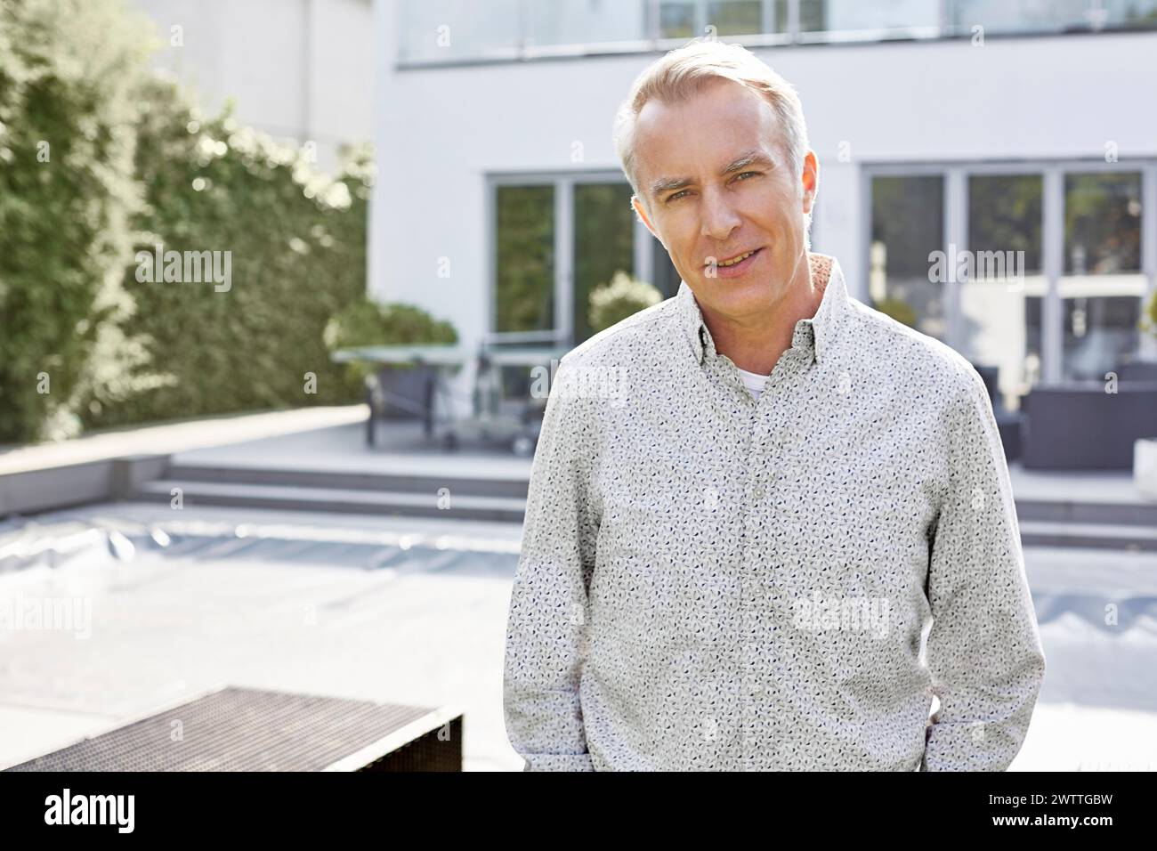 Man in greenery hi-res stock photography and images - Alamy