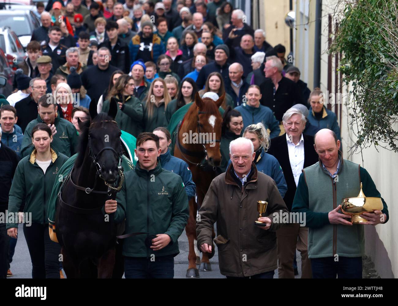 2024 Boodles Cheltenham Gold Cup winner Galopin Des Champs, groom Adam ...