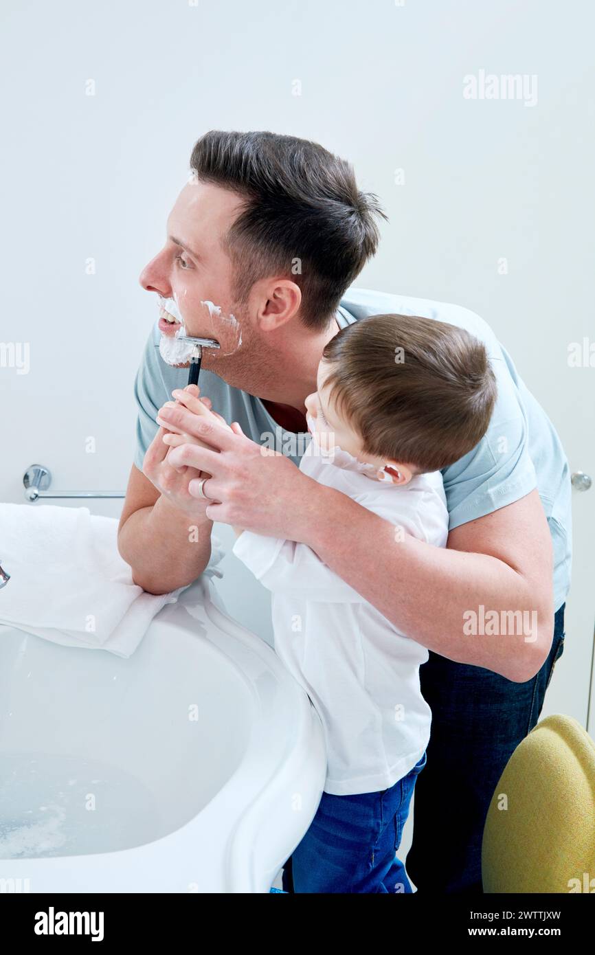 Father son shaving bathroom hi-res stock photography and images - Alamy