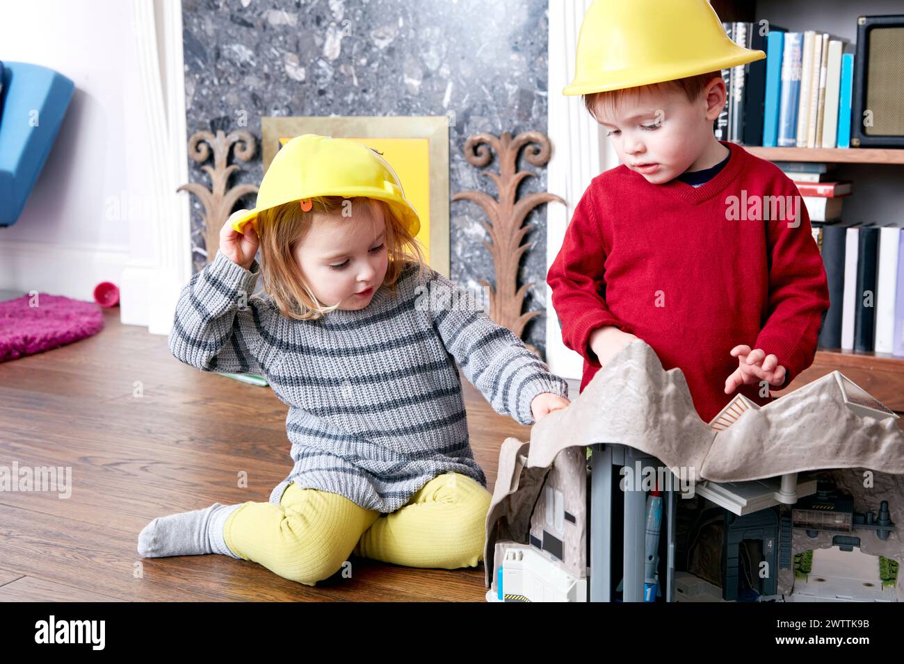 Constructitoys hi-res stock photography and images - Alamy