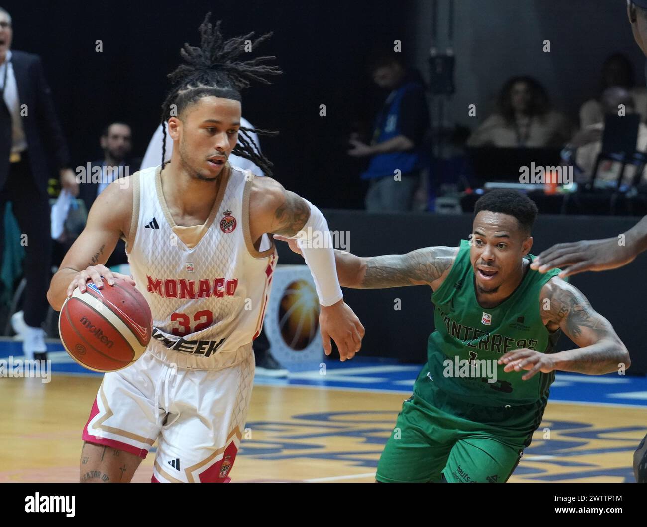 Matthew Strazel OF AS Monaco and Justin Bibbins of Nanterre 92 during ...