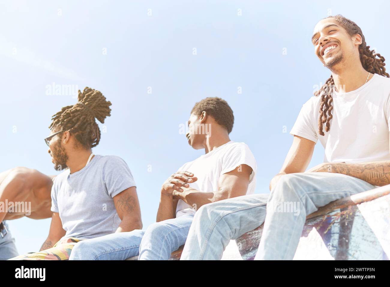 White smiling men hi-res stock photography and images - Alamy