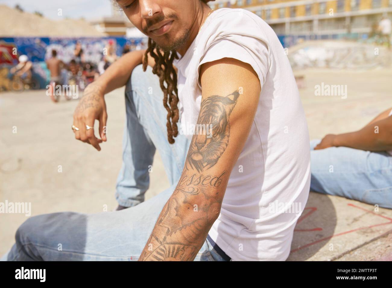 Mshowing hi-res stock photography and images - Alamy