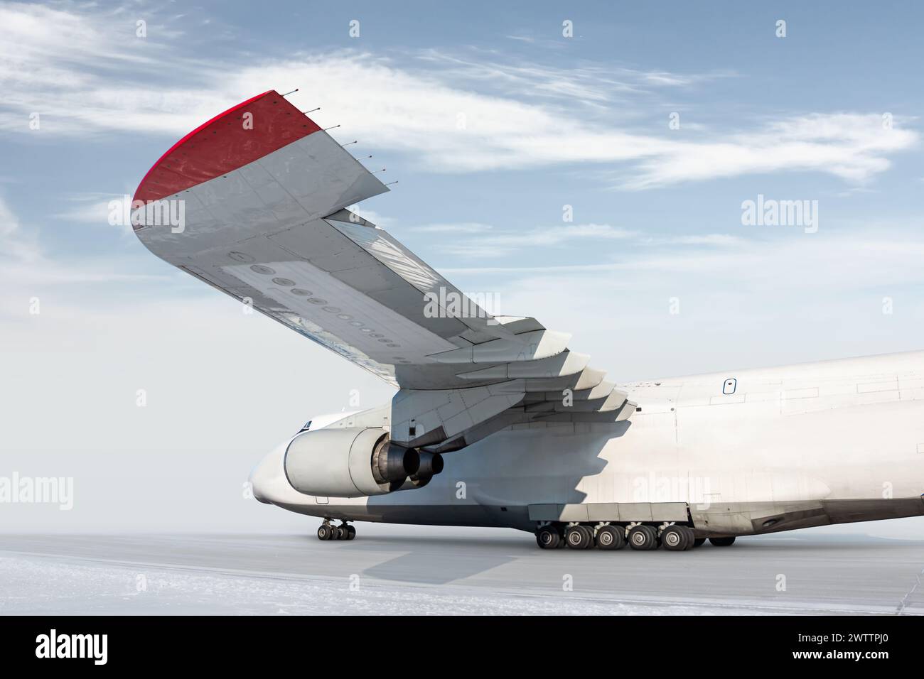 White wide body freight hi-res stock photography and images - Alamy