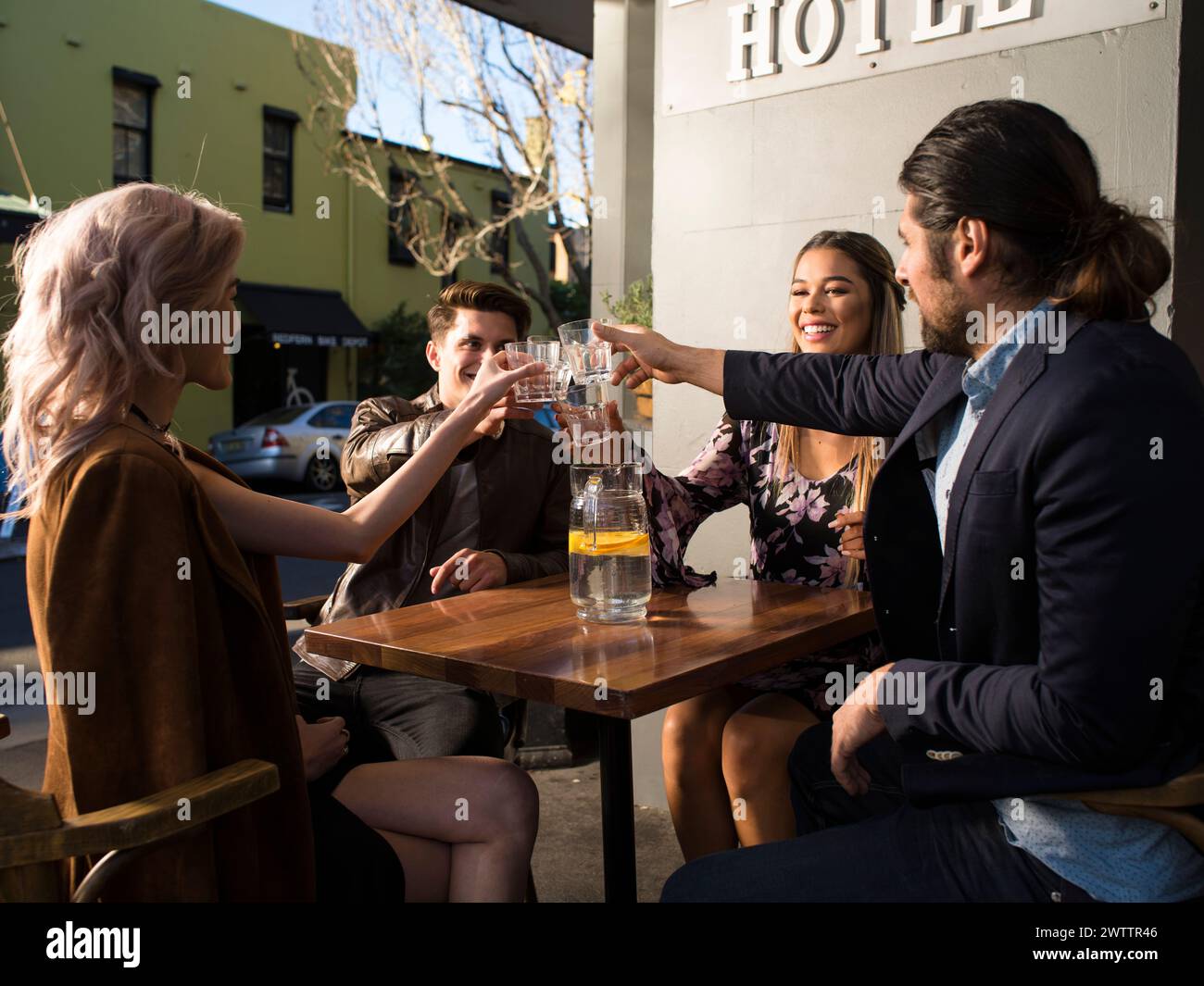 Outdoor table hi-res stock photography and images - Alamy
