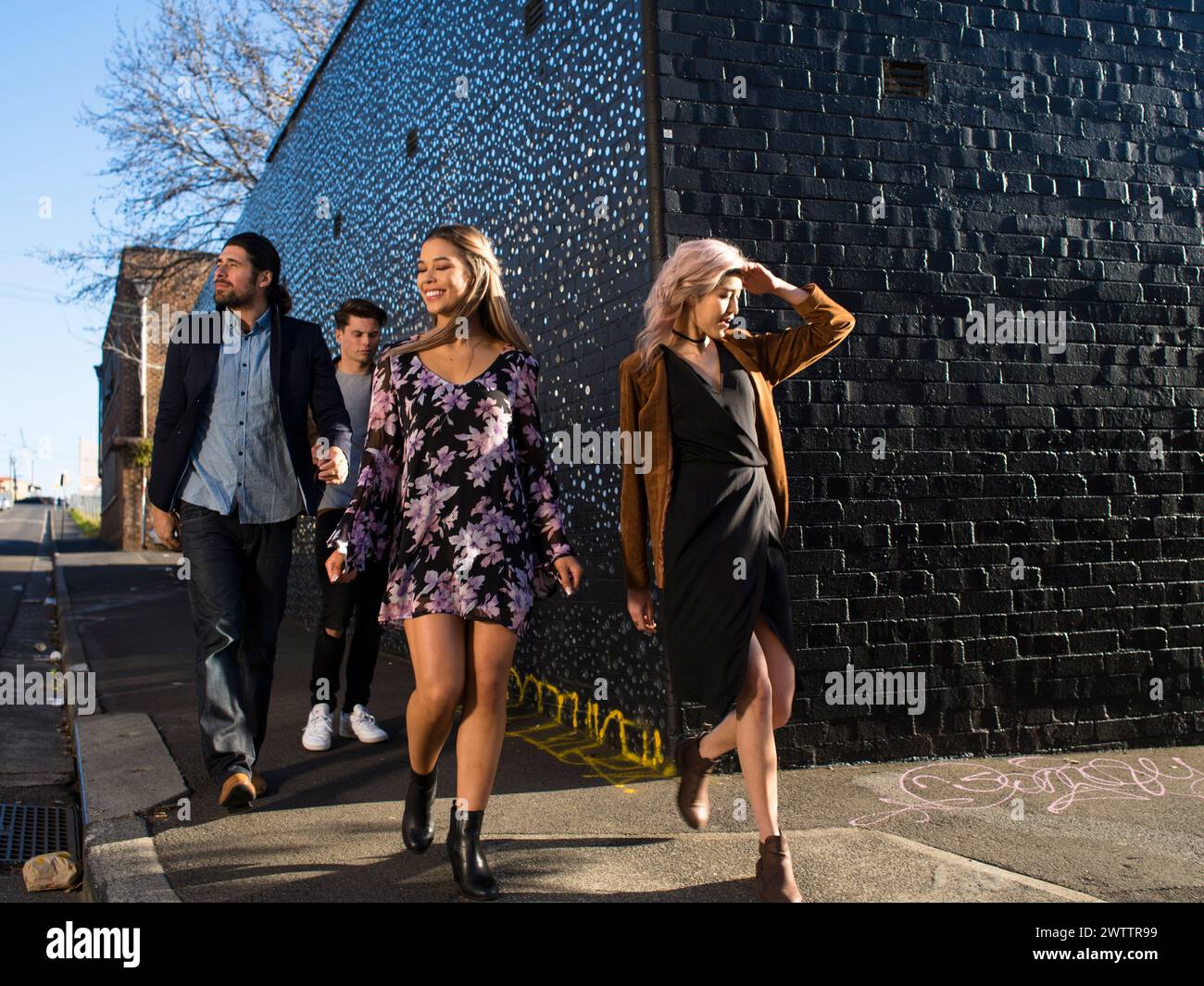 Sunny street hi-res stock photography and images - Alamy