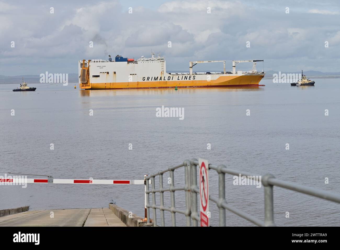 Guided into royal portbury docks hi-res stock photography and images ...