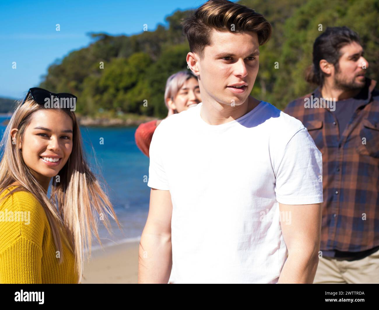 Adult beach group hi-res stock photography and images - Alamy