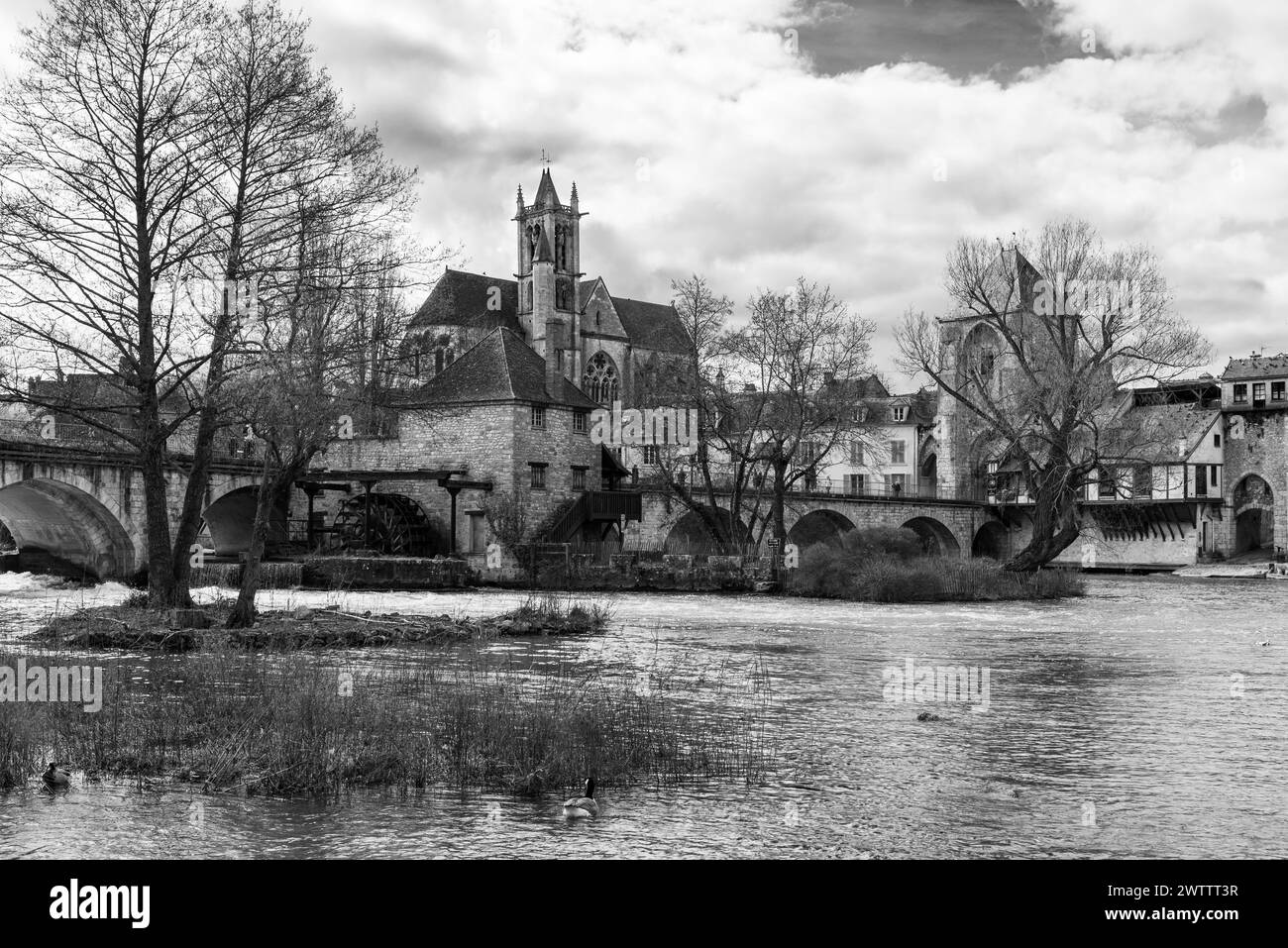 Moret sur loing Black and White Stock Photos & Images - Alamy