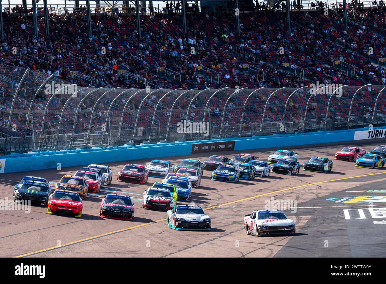 Cole Custer races for position for the Call811.com Every Dig. Every ...