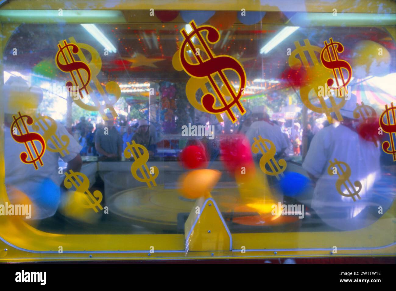 Fairground arcade games hi-res stock photography and images - Alamy