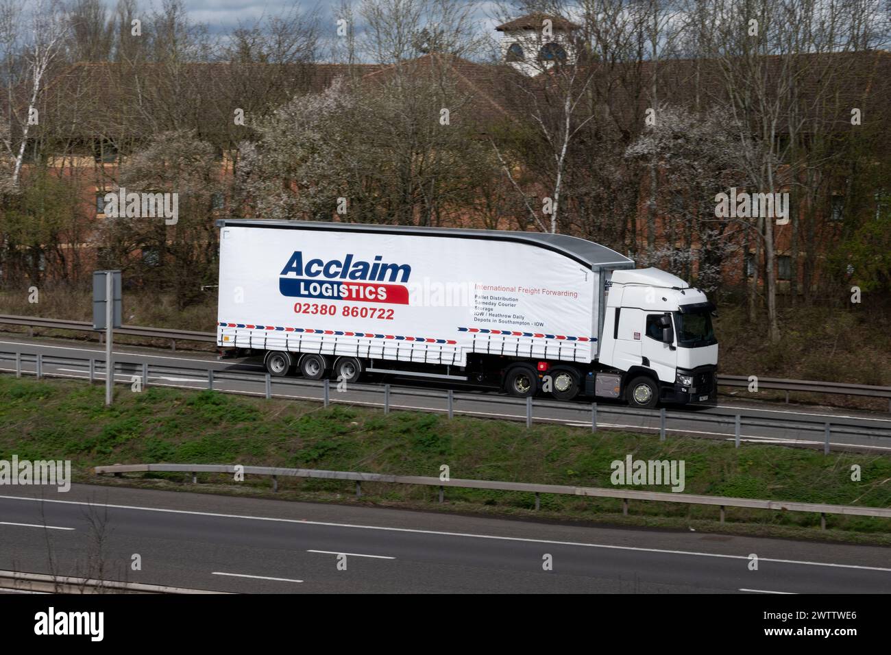 Acclaim Logistics lorry joining the M40 motorway at Junction 15 ...