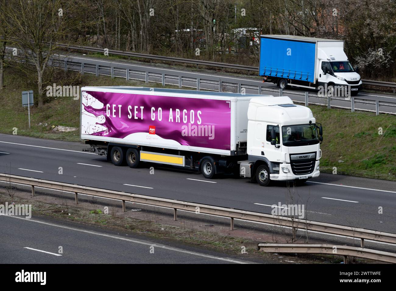 Articulated vehicle hi-res stock photography and images - Alamy