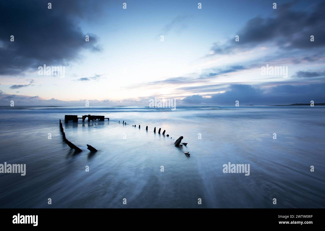 The wreck of the Patti, submerged under the sea at Kilchoman Bay on ...